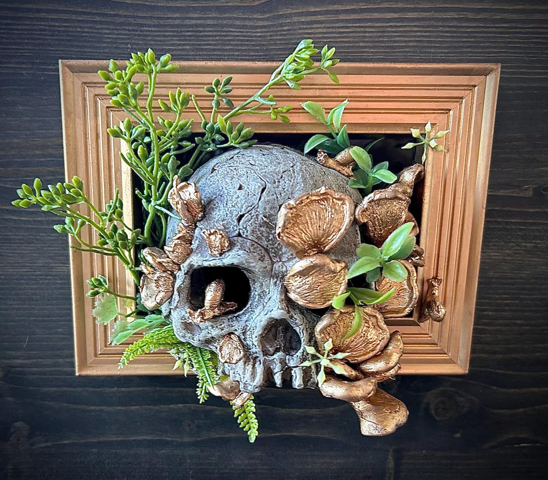 Ferral Wilderness Skull Sculpture - Etsy