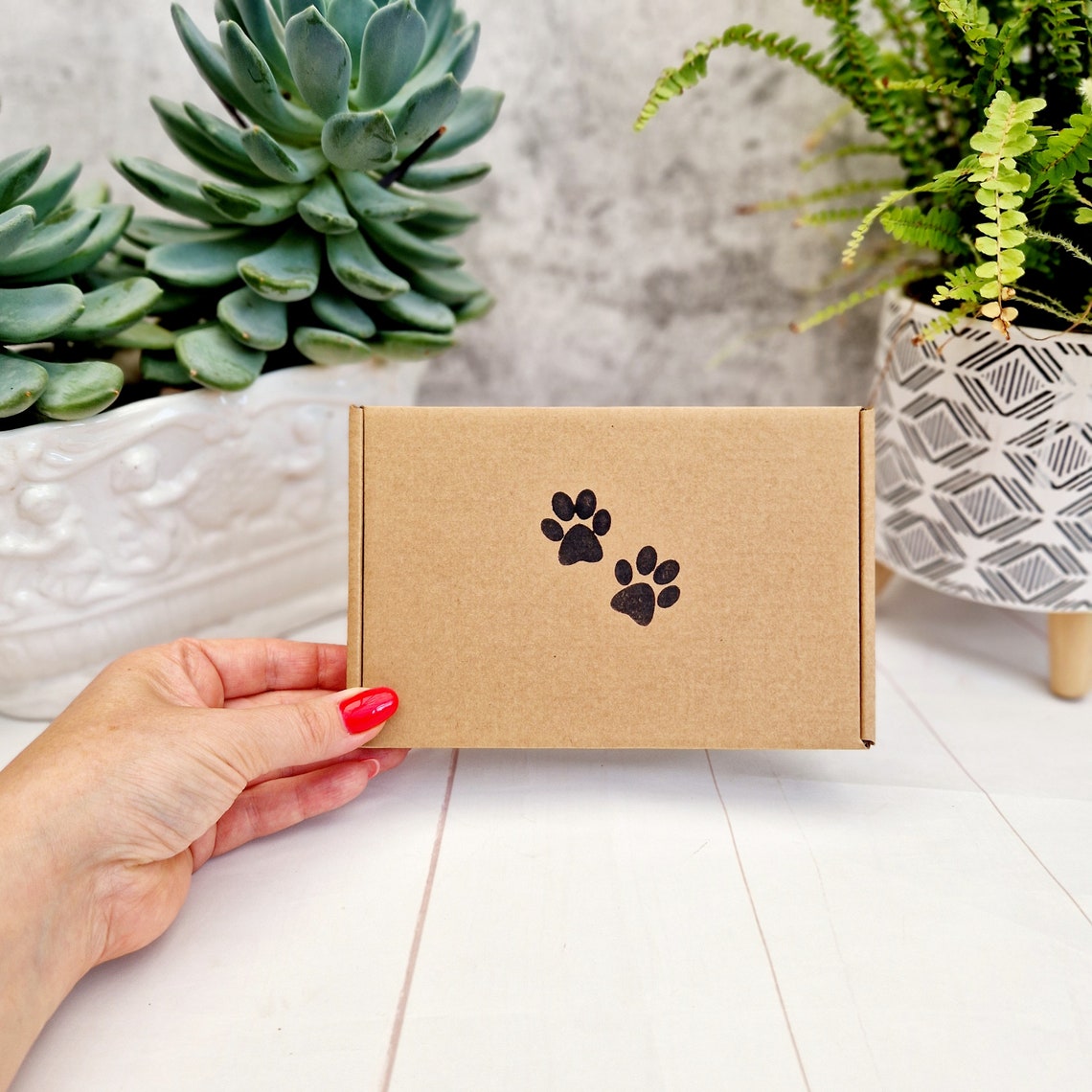Paw Print Empty Kraft Gift Box. Cute Hand-stamped Cardboard Packaging ...