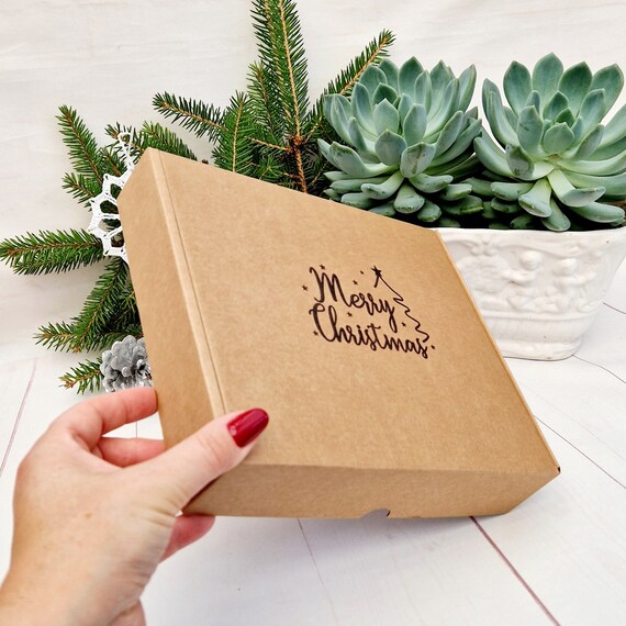 Merry Christmas Kraft Empty Gift Box. Sturdy Cute Medium 9.3x 7.7x 1.85 Hand Stamped Eco Friendly Recyclable Sustainable Xmas Packaging Etsy Ireland