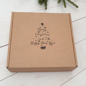 Empty Christmas Gift Box. Mini Small Medium Cardboard Postage Box With ...