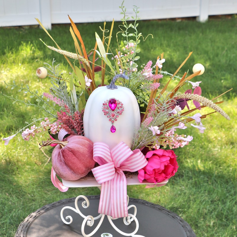 Breast Cancer Flower Arrangement - Etsy