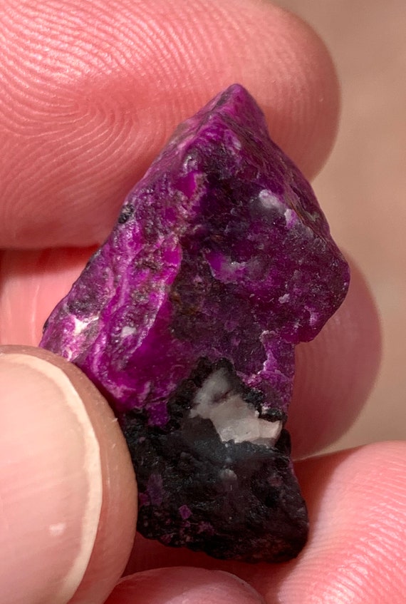 Sugilite Gel Rough 6.9 grams Wessels Mine | Etsy