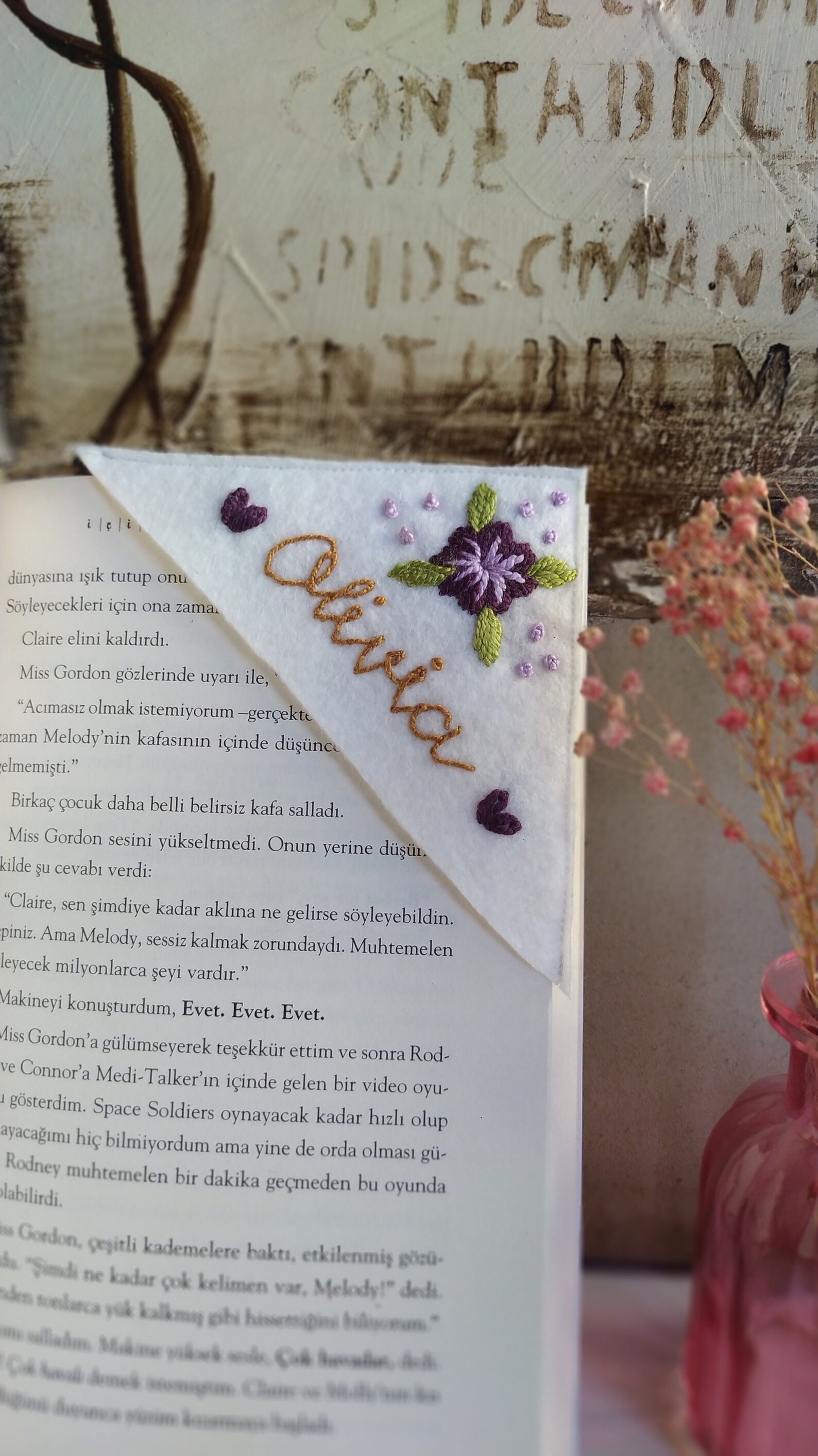 Bookmarks Personalized Hand Embroidered Corner Bookmark Felt - Etsy