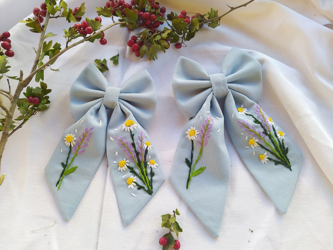 Daisy Hand Embroidered Bow, Personalized Embroidered Bow, Custom ...