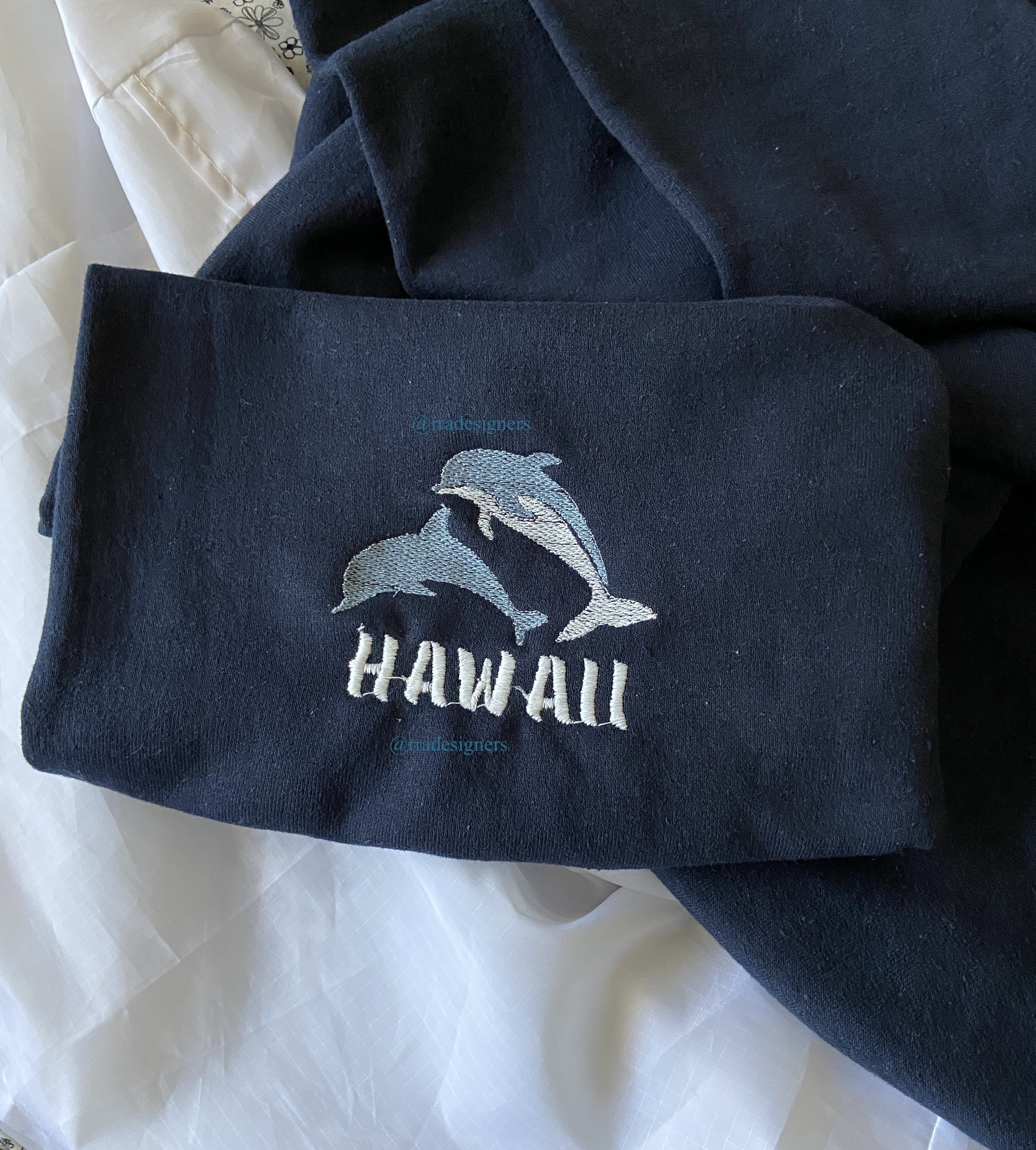 Hawaii State Dolphin Embroidered Sweatshirt - Etsy