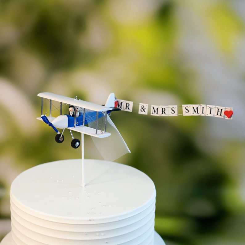 Airplane Wedding Cake Topper With Custom Mr. & Mrs. Banner - Etsy