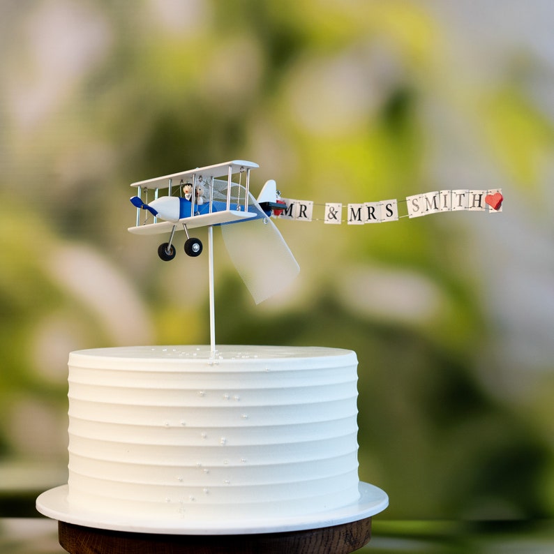 Airplane Wedding Cake Topper With Custom Mr. & Mrs. Banner - Etsy