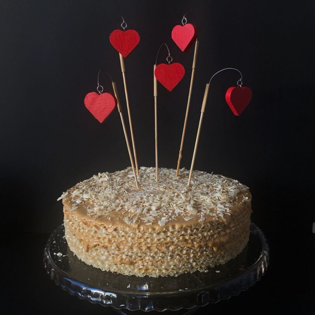 Red Wooden Heart Cake Topper Set, Romantic Party Decorations - Etsy