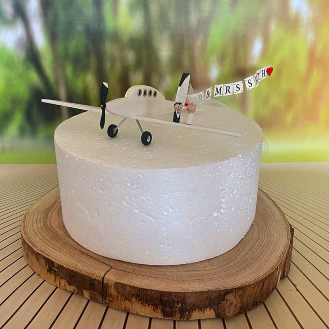Airplane Pilot Wedding Cake Topper, Custom Mr & Mrs Banner, Travel ...