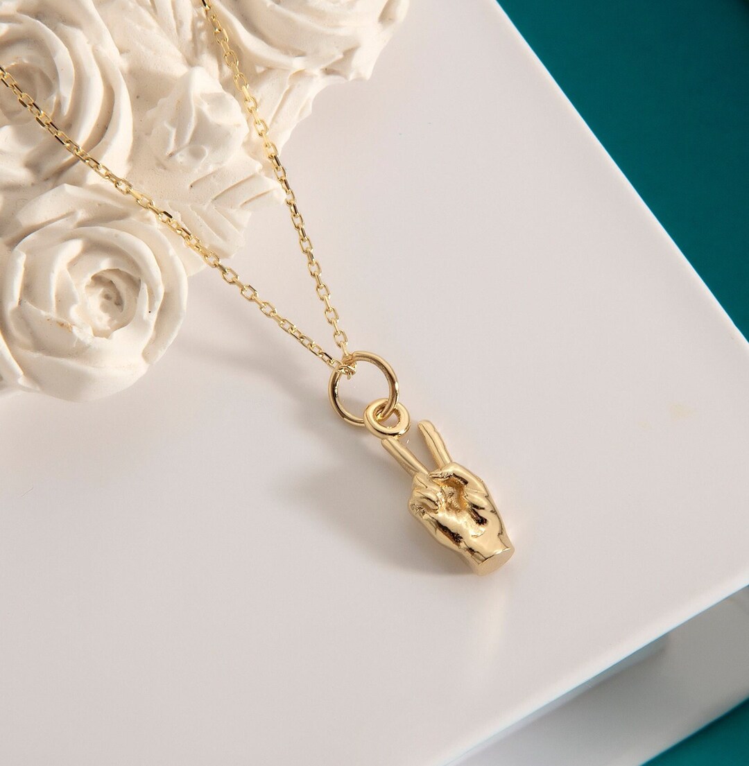 10K 14K 18K Gold Peace Sign Hand Pendant, Gold Victory Hand Pendant ...