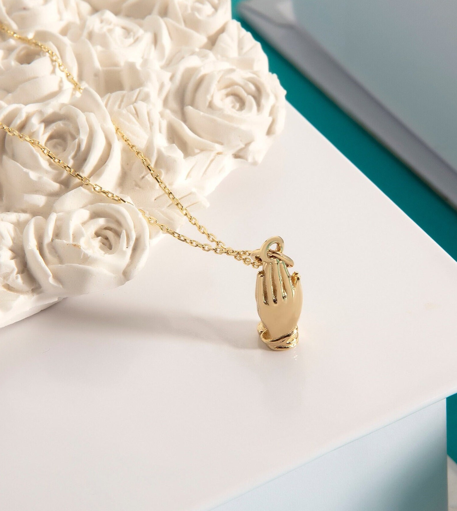 10K 14K 18K Gold Praying Hands Pendant, the Prayer Hands Pendant ...