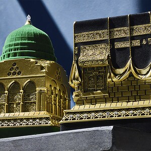 Gold 3D Kaaba Islamic Art: Velvet Mecca Decor With Swarovski Stones - Etsy