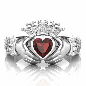 14K Gold Red Garnet Claddagh Ring Antique Bridal Ring Heart Shape Red ...