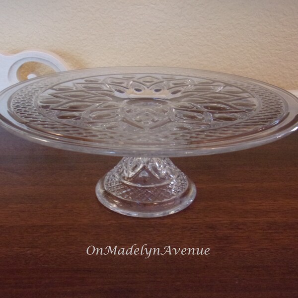 Grooms Cake Stand - Etsy