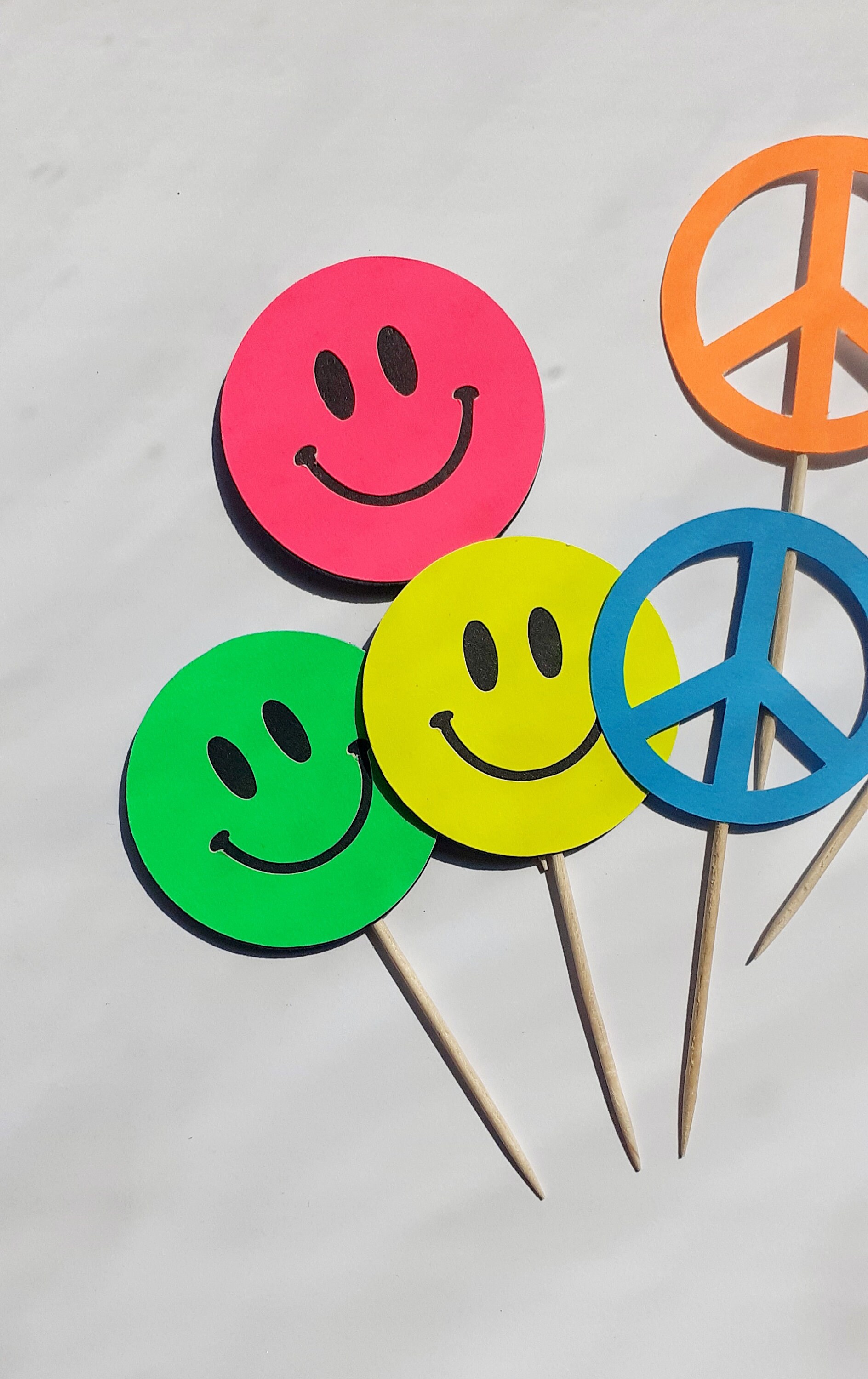 Smiley Face Retro Cupcake Toppers 70s Party Cupcake Toppers - Etsy