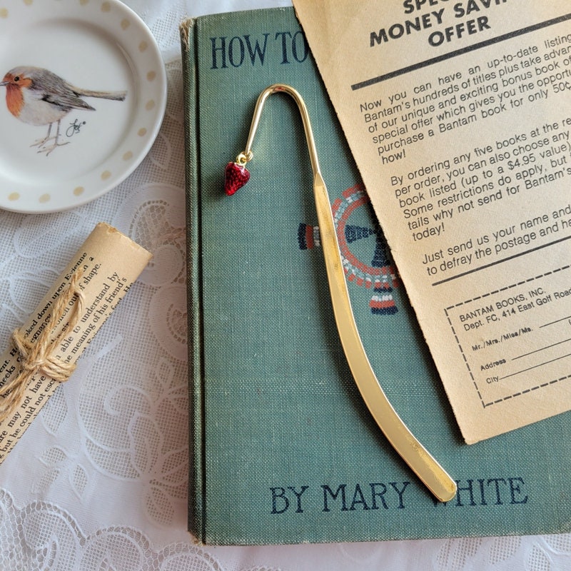 Vintage Bookmark - Etsy