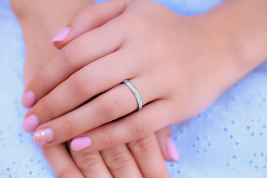 KLASSISCHER EHERING | Schlichter Kuppel Frauen Ehering | Klassische ...