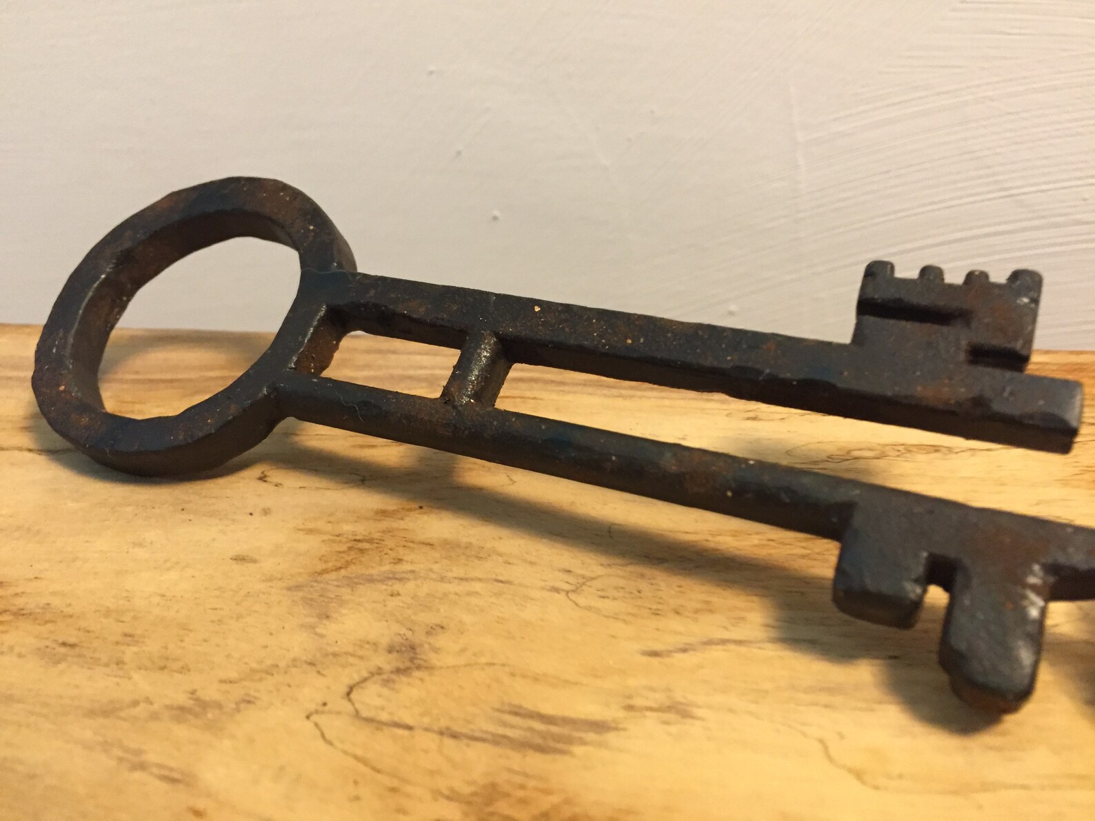 Davy Jones Key Ghost Chest Key Prop Replica - Etsy UK