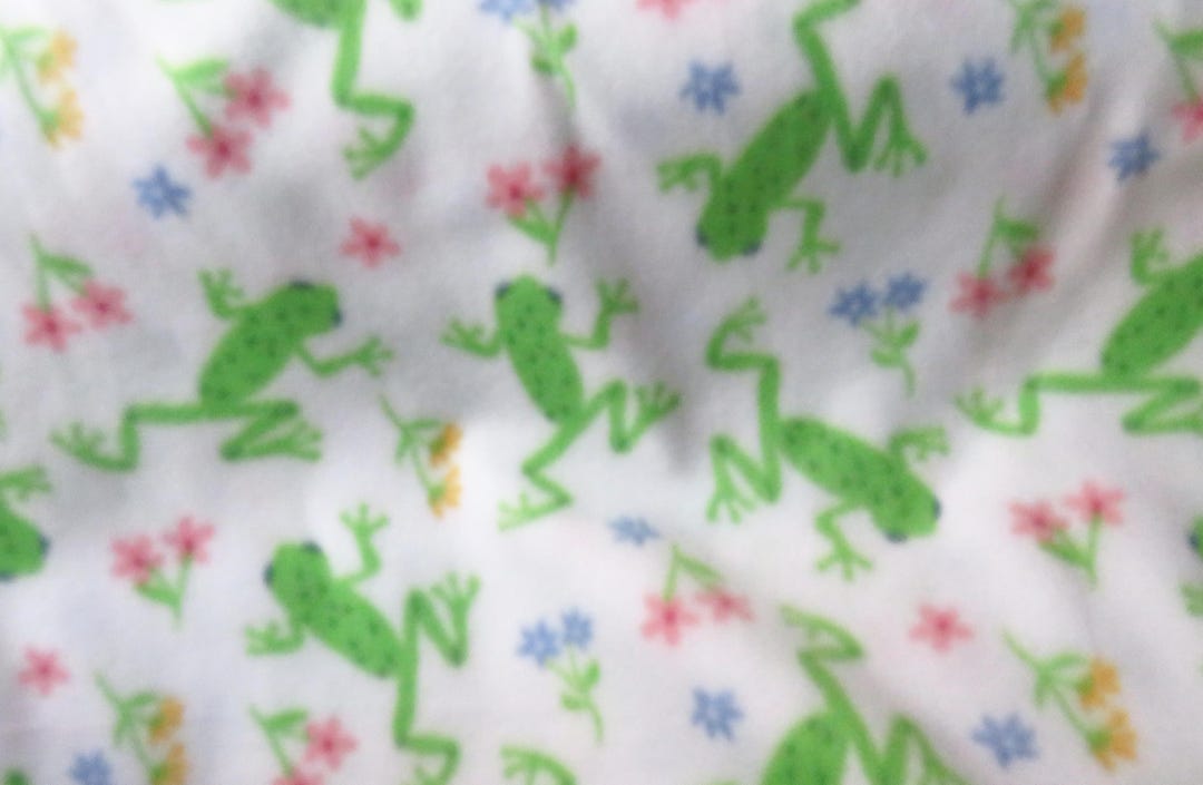 Frog Fleece Fabric, Beautiful Fabric, Fabric by the Yard, Nosew Fabric ...