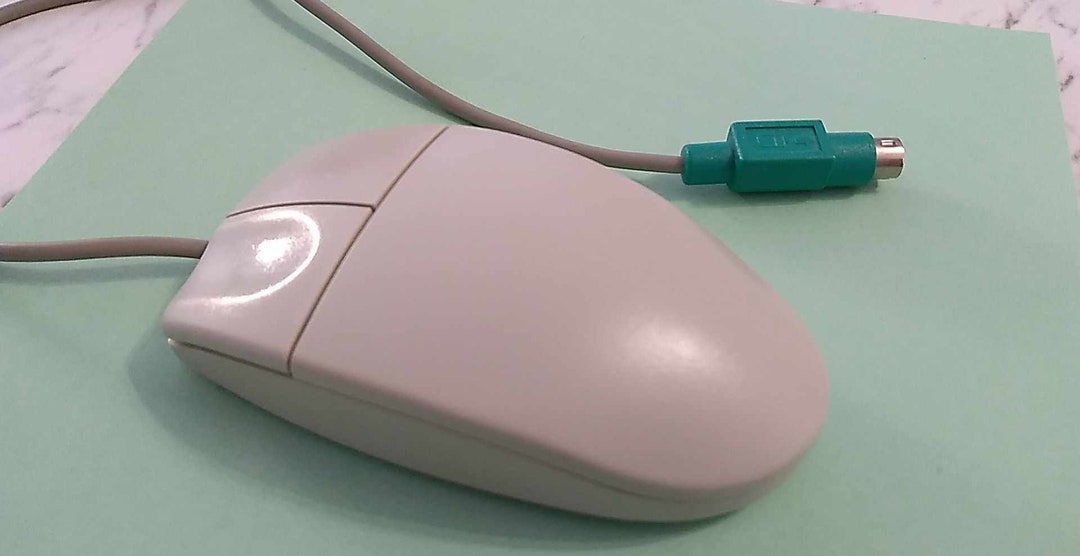 PS2 Ball Mouse - 2 Buttons - Unbranded - Manufactured by Logitech ...