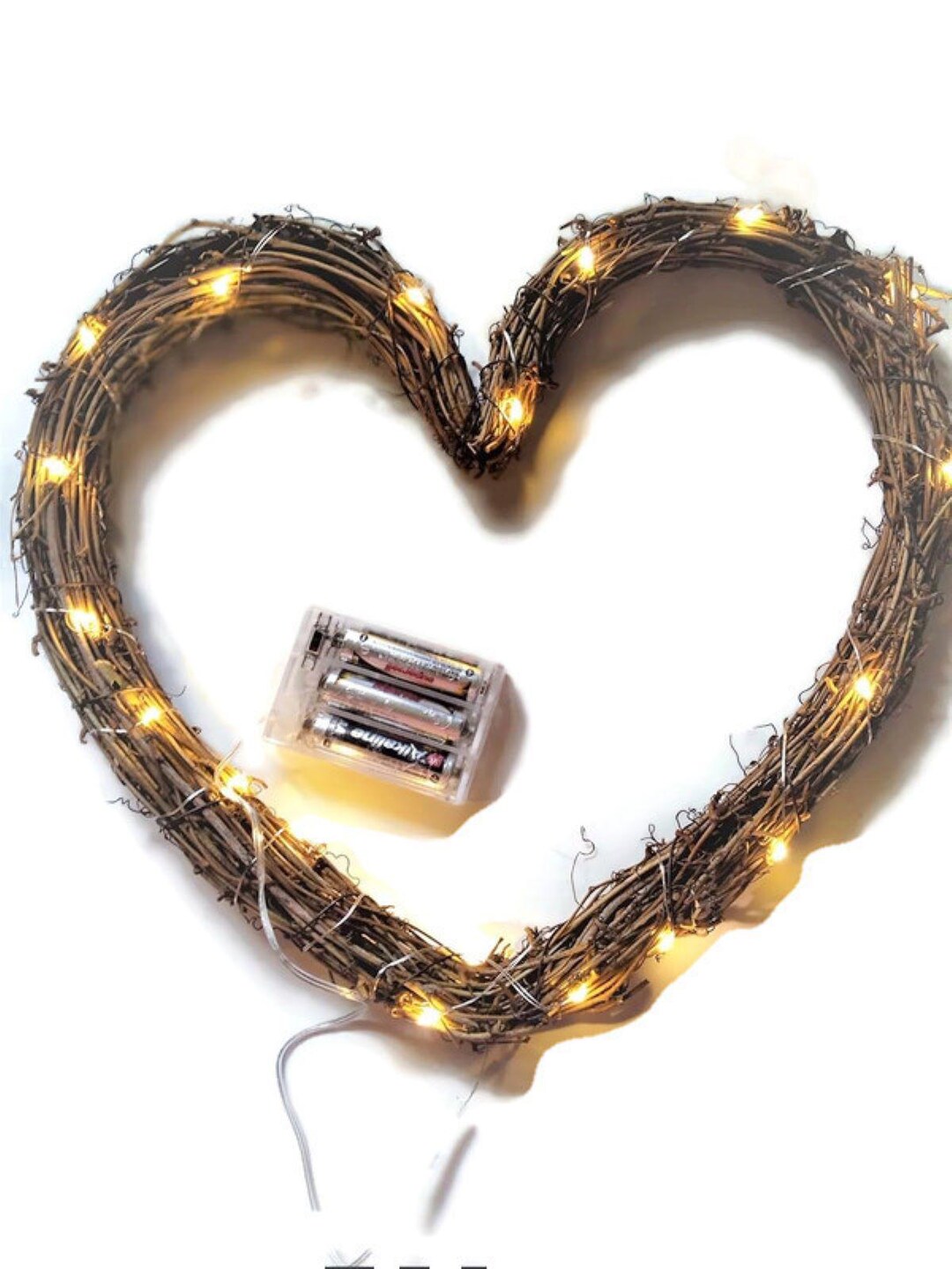 Heart Wreath Pre Lit With LED Lights for Autumn, Valentine's Day ...