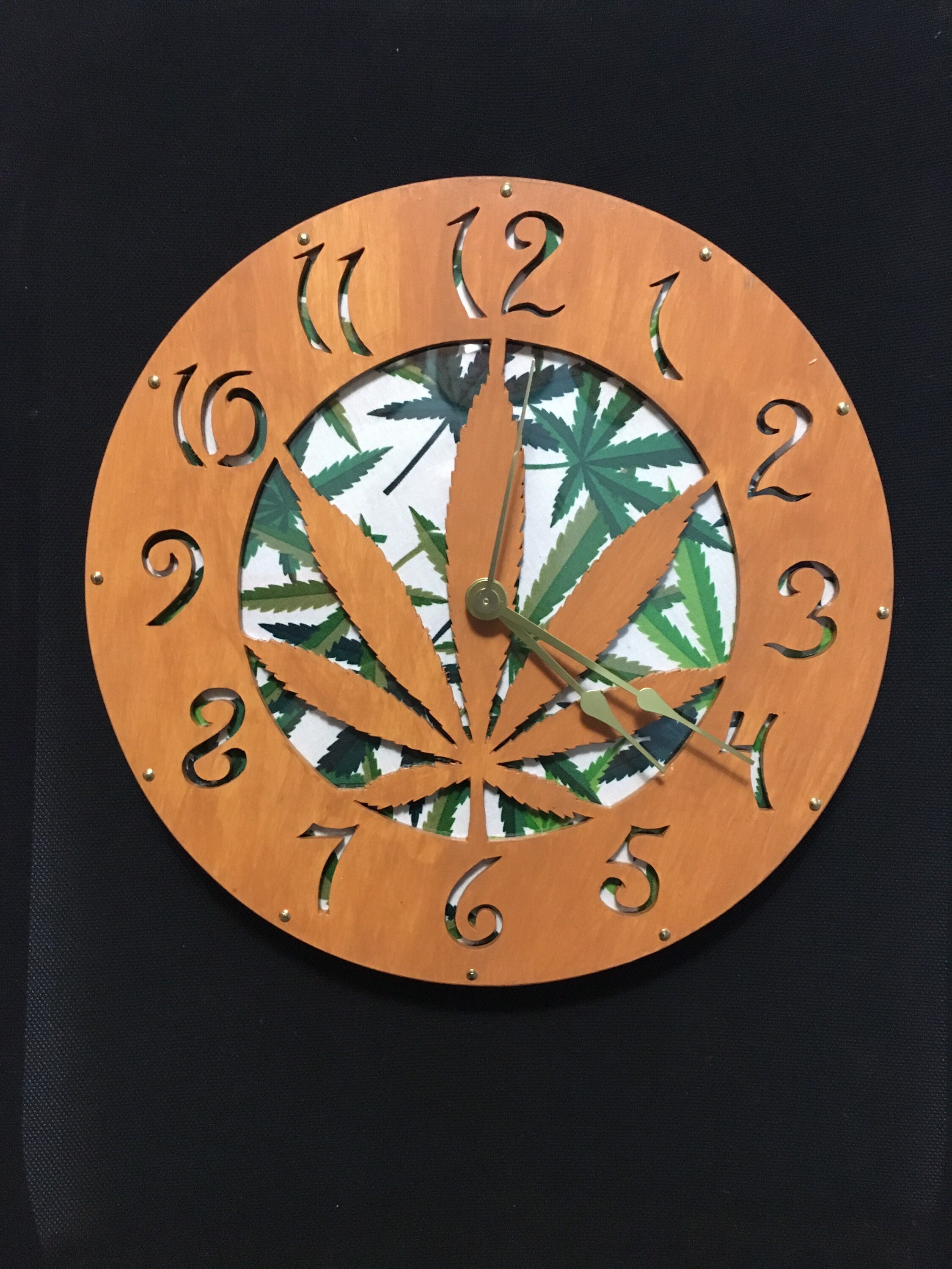 Marijuana Leaf Illuminated Clock - Etsy