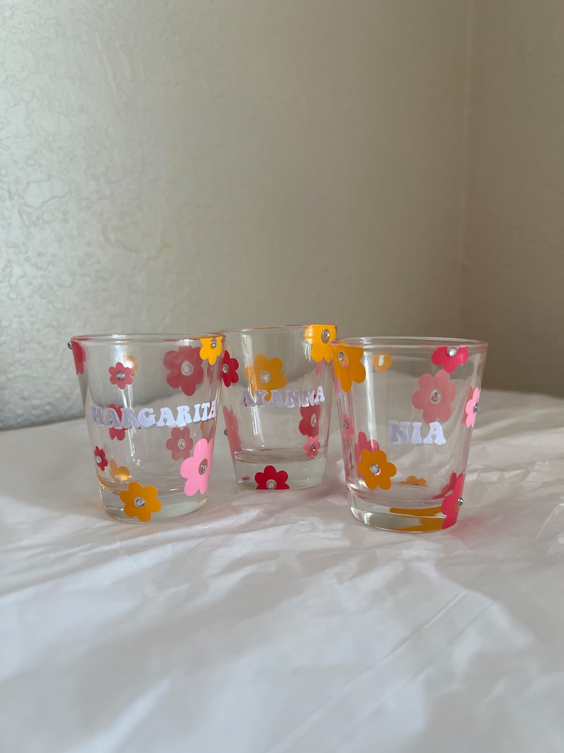 Custom Floral Shot Glass With Flowers, Personalized Name Party Favor - Etsy