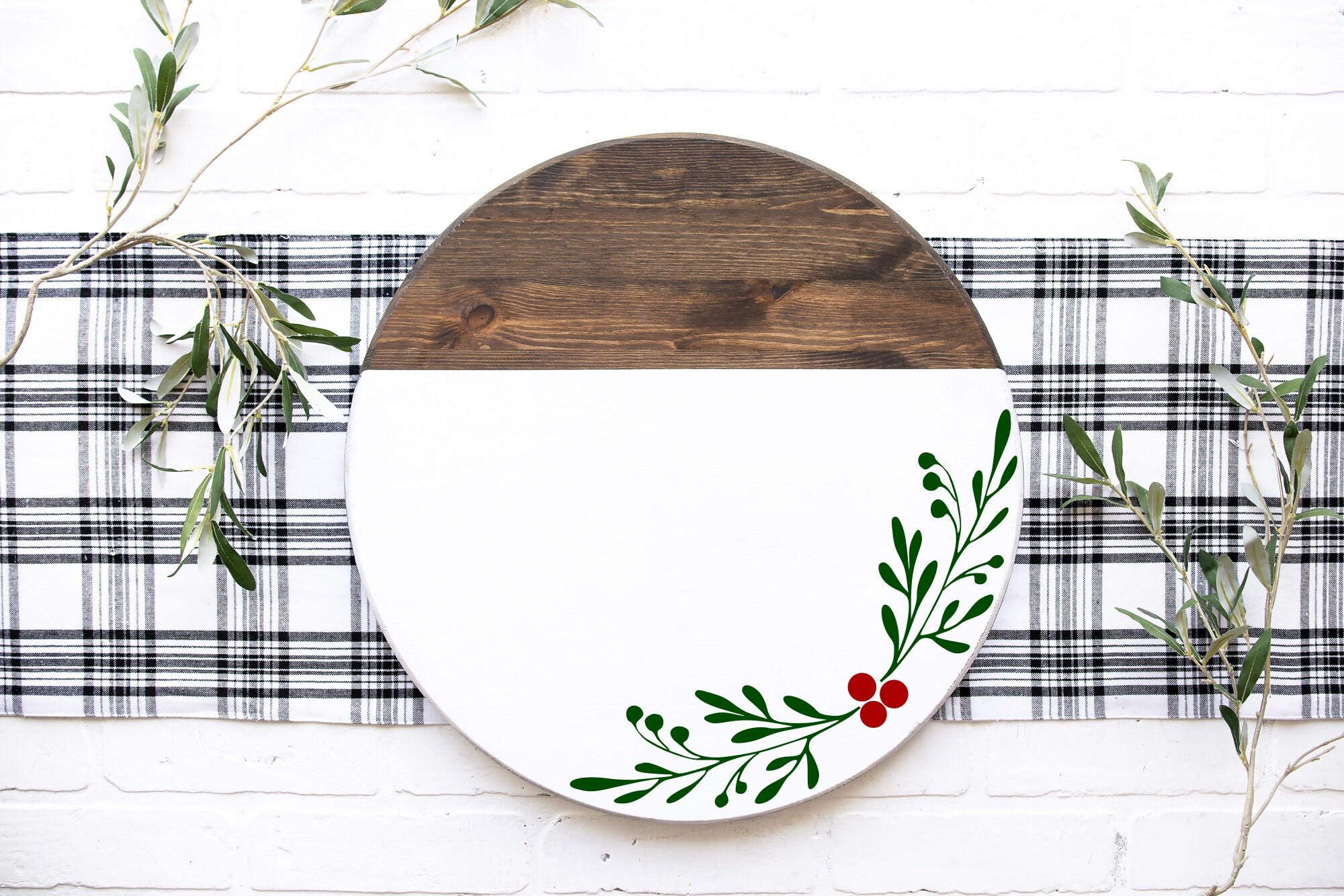 Mistletoe Holly SVG: Christmas Greenery Design (digital Download) - Etsy
