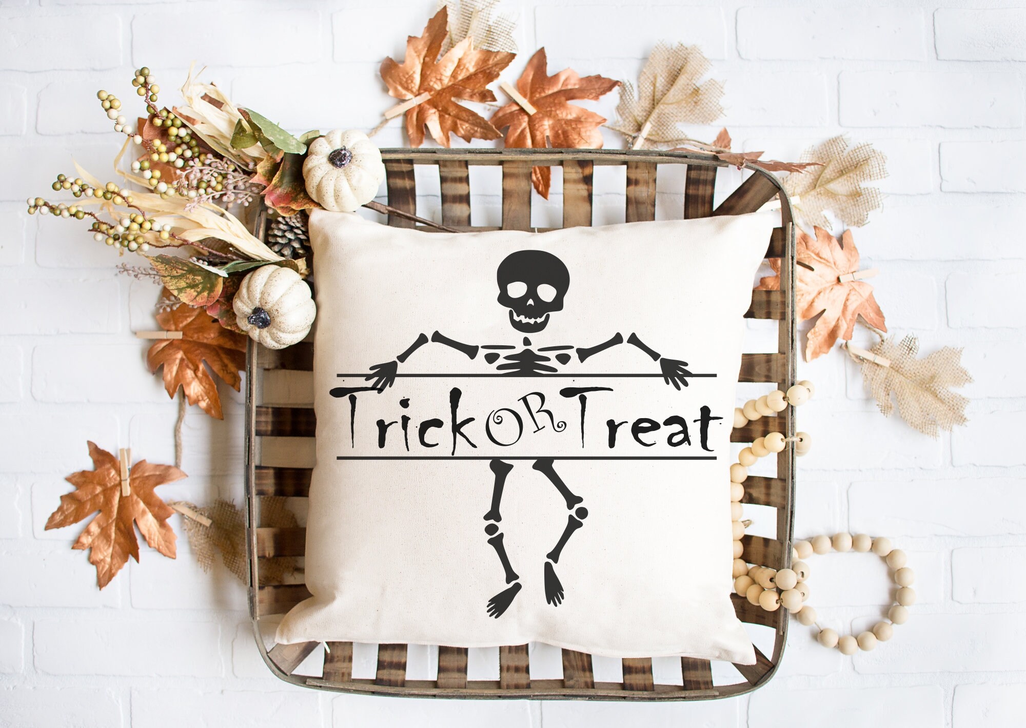 Skeleton Split Name Frame SVG: Halloween Monogram Cut File - Etsy