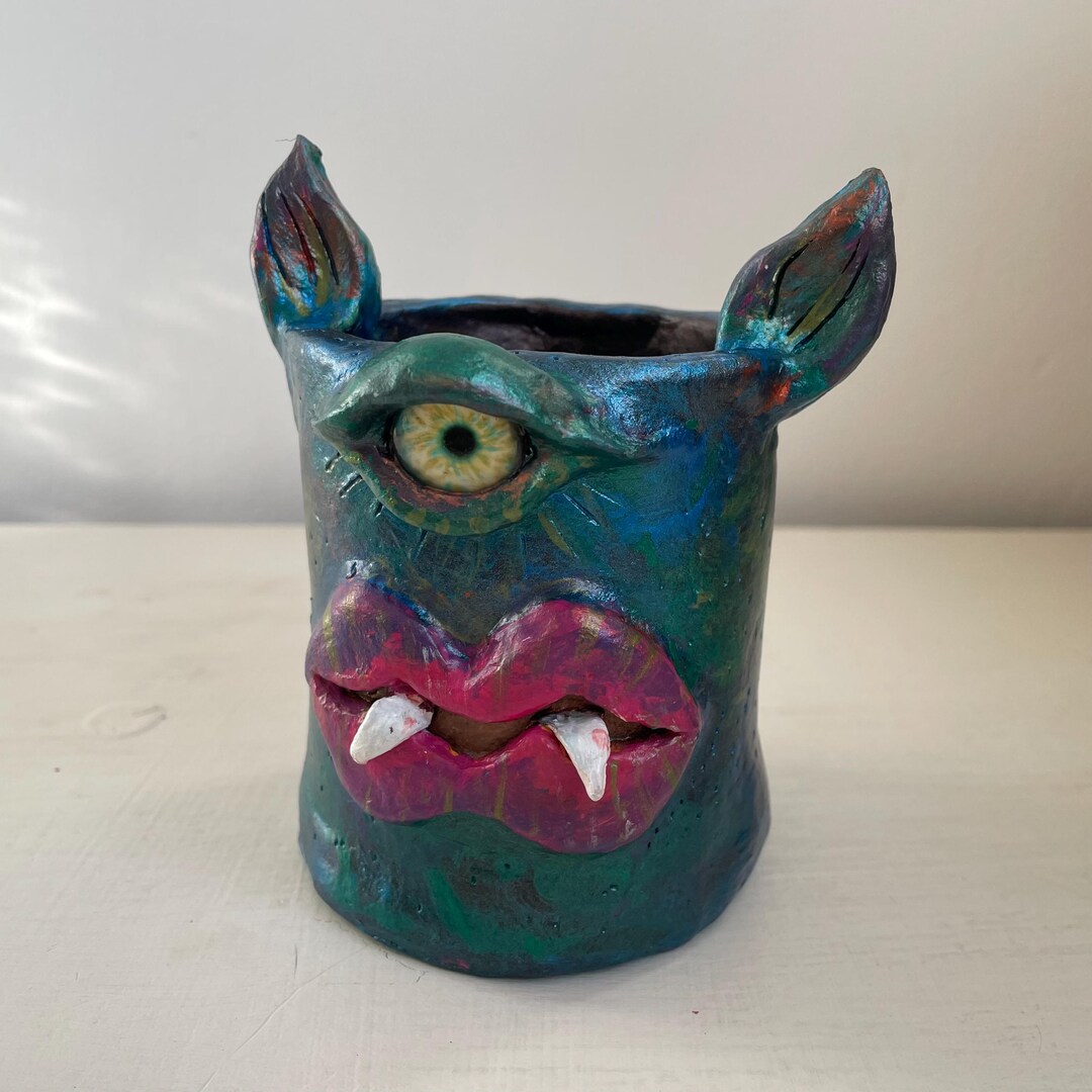 Creature 2 - Horror Alien Monster Decor, Dark Mysterious Flower Plant ...