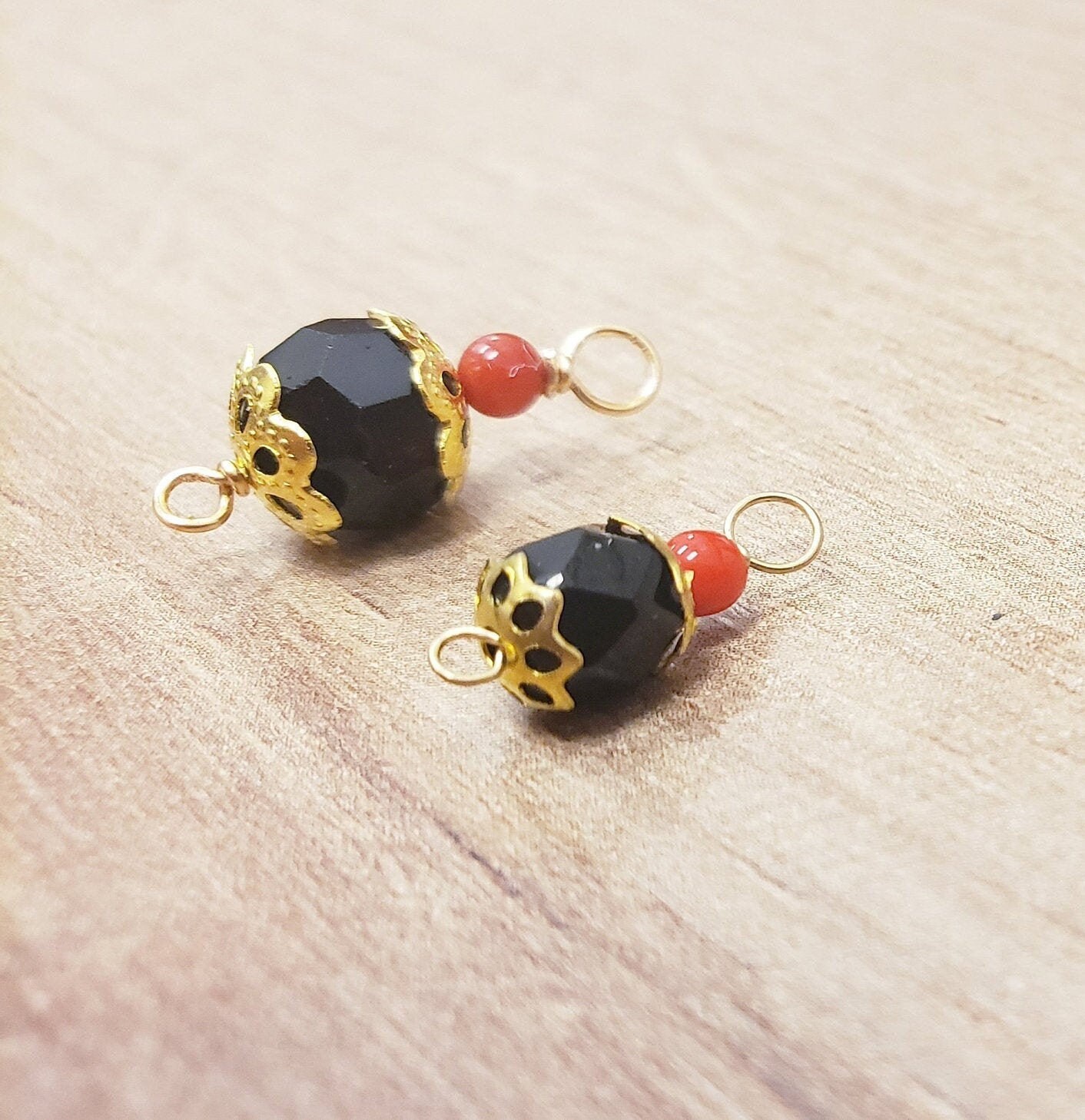 Azabache | Charm Pendant With Double Flower Shaped Bead Cap| 2 Sizes ...