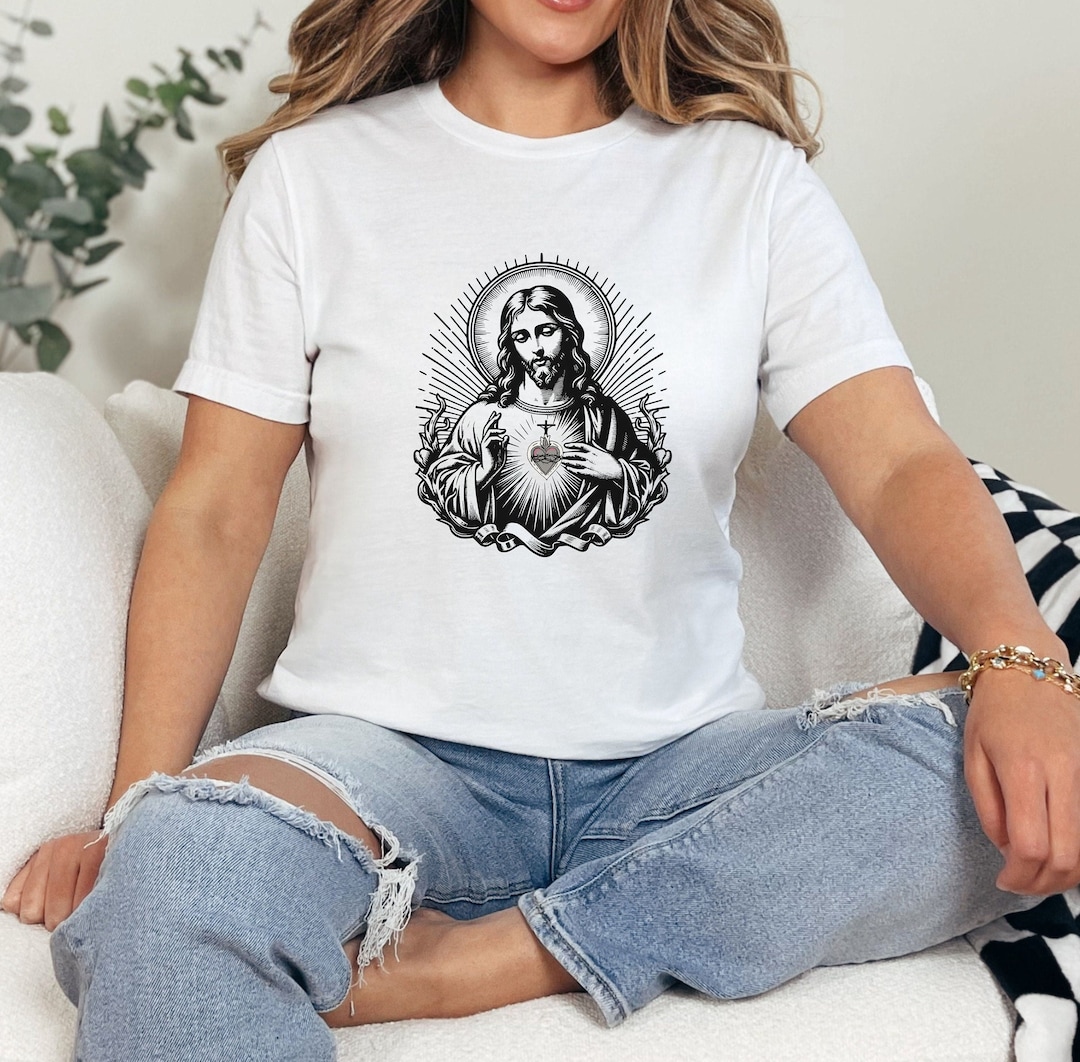 Sacred Heart of Jesus Tee Religious Shirt Traditional Catholic Clothing ...