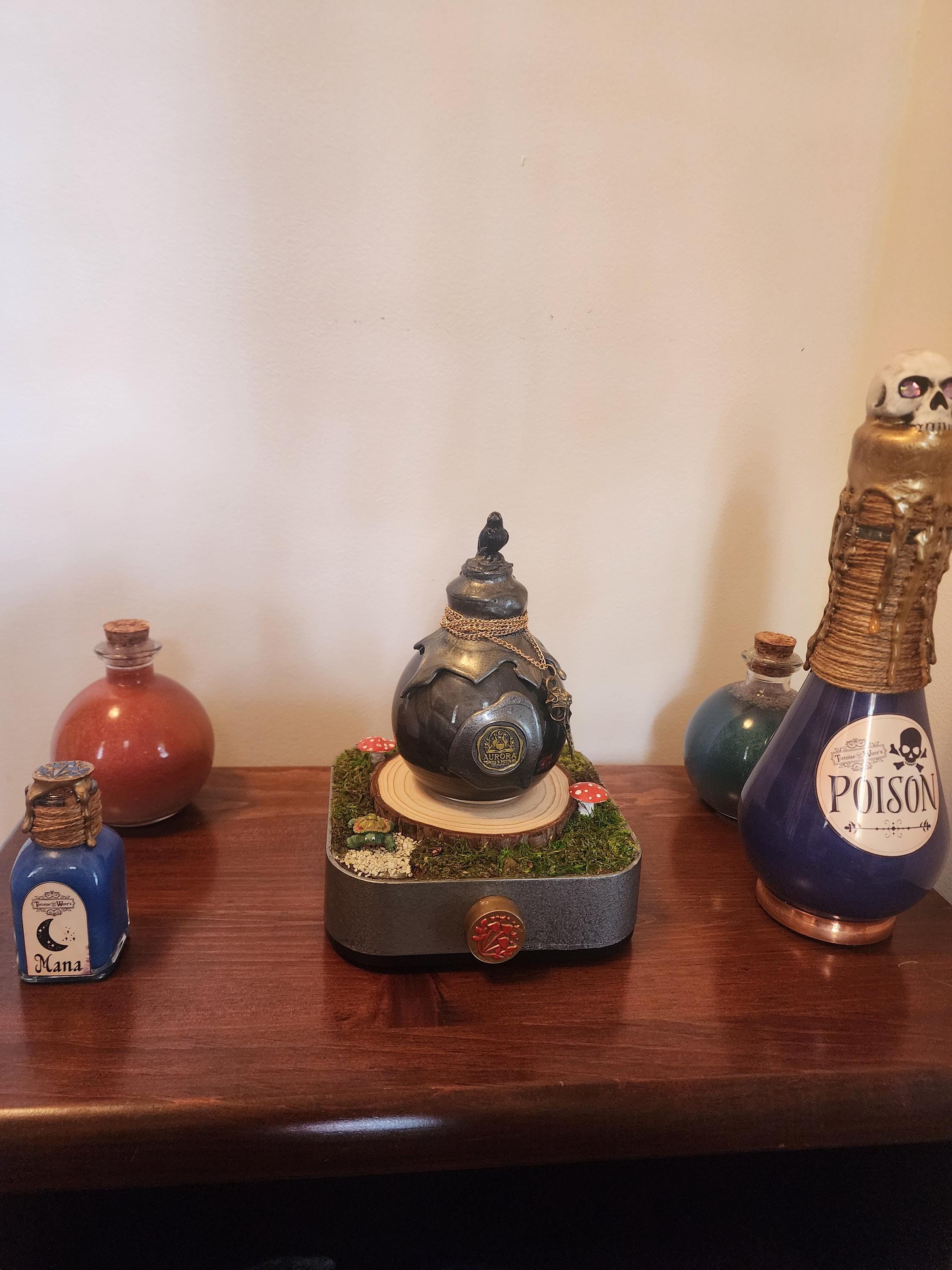 Self Stirring Bottled Raven Potion With Charm Necklace | Dungeons and ...