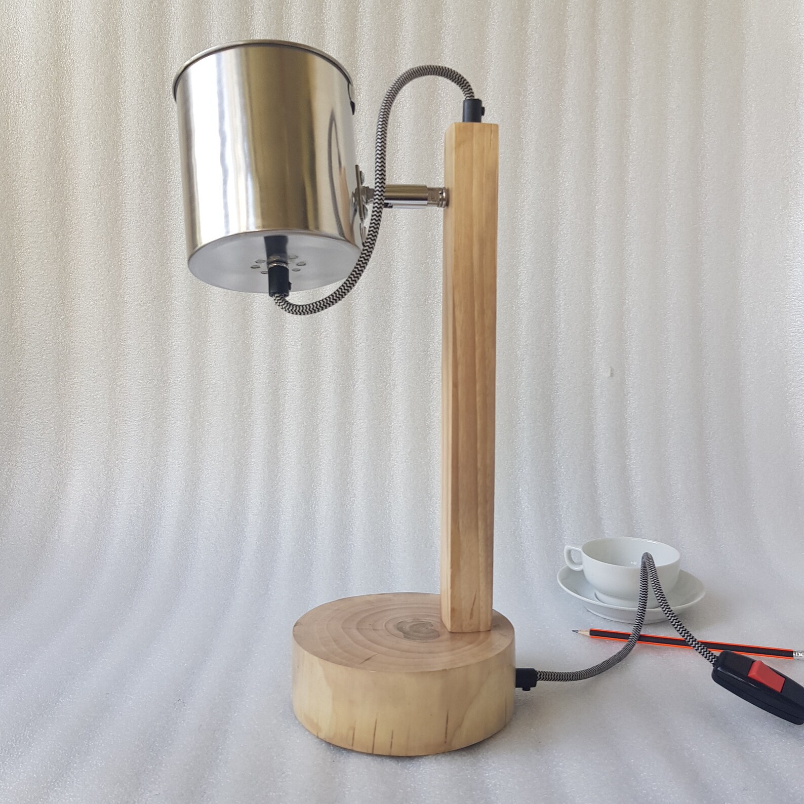 Walnut Table Lamp / Wooden Lamp / Table Lamp - Etsy UK
