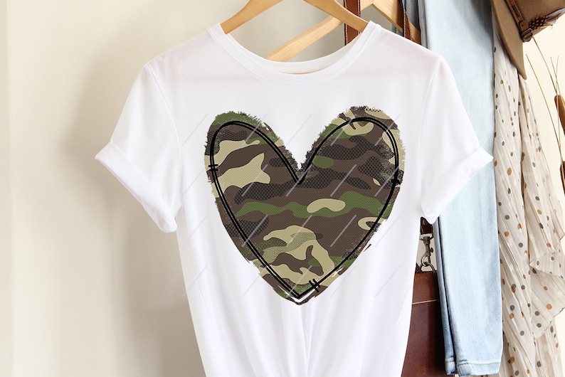 Camo Heart Png Camoflage Hearts Png Files Camo Heart - Etsy