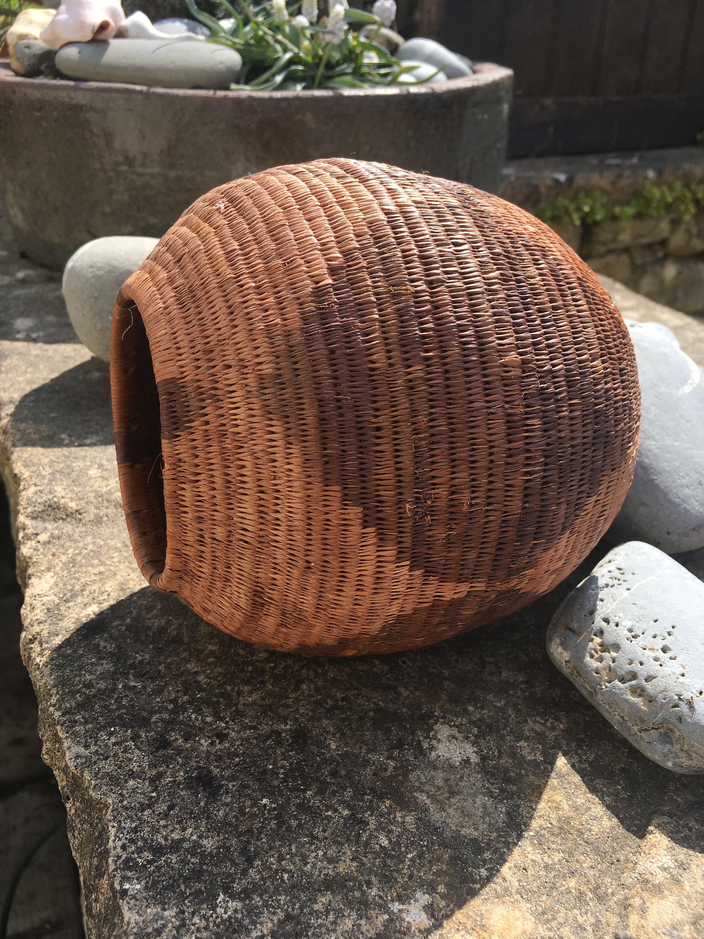 Paiute Miwok Polychrome Basket NATIVE AMERICAN 19th Century Red Indian ...