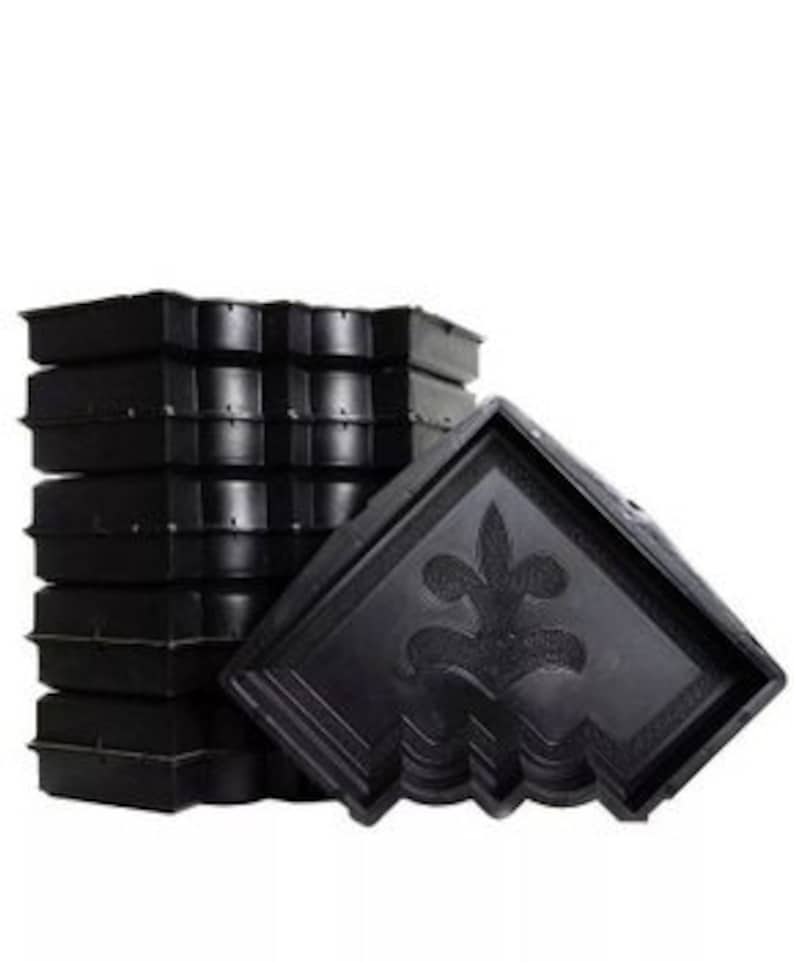 Corner Clover - Concrete Paving Slab Mold for Making Garden Stepping ...
