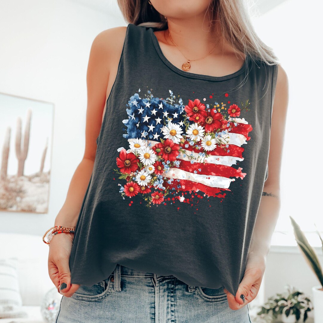 Floral American Flag Tank Top: 4th of July USA Outfit - Etsy