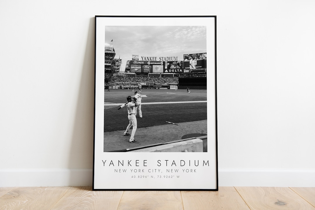 YANKEE STADIUM New York Yankees | Print for Baseball Lovers | Black and ...