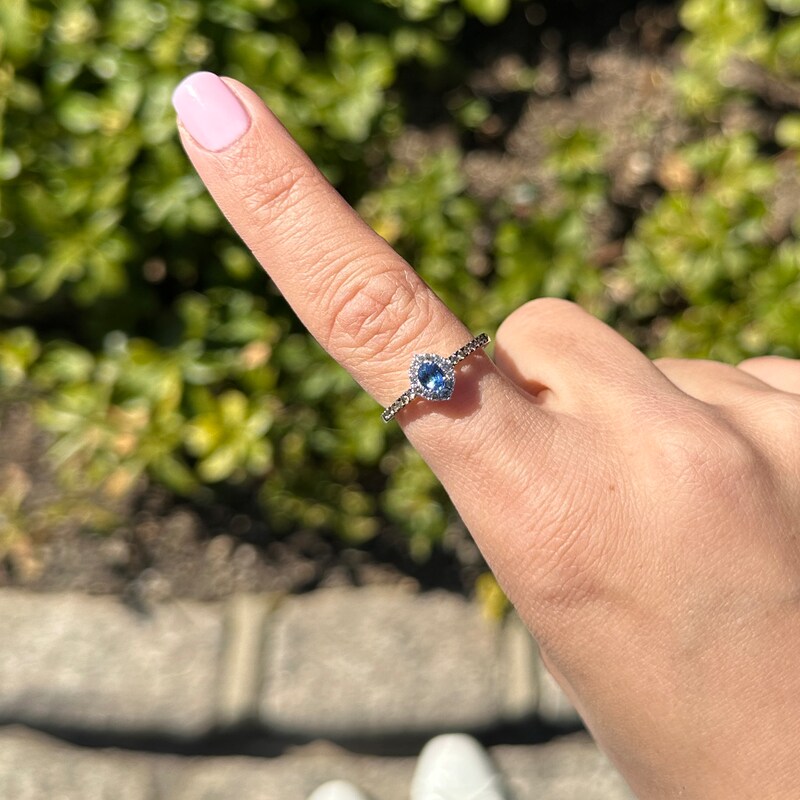 Blue Halo Ring - Etsy