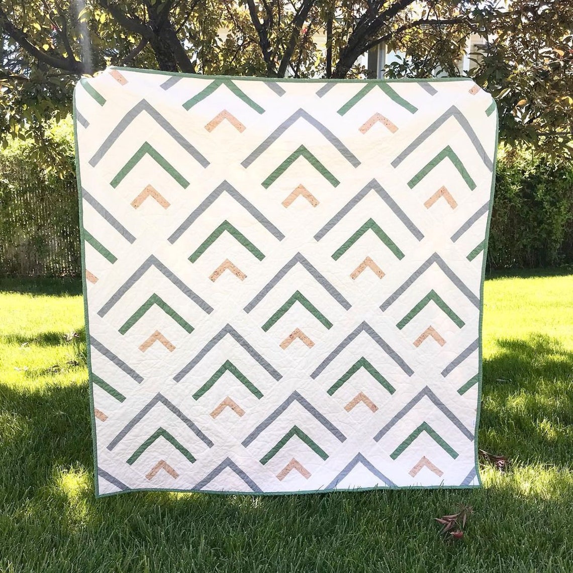 Upwards. a Modern Quilt Pattern by Paigie Puddles. Moderate - Etsy