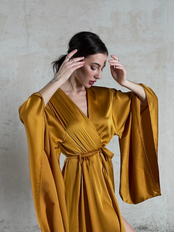 Robe En Soie Kimono Manches Kimono Soyeux Robe Longue Robe Etsy