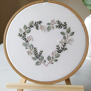Green Heart Embroidery Pattern Pdf Video Tutorial, Floral Pattern ...