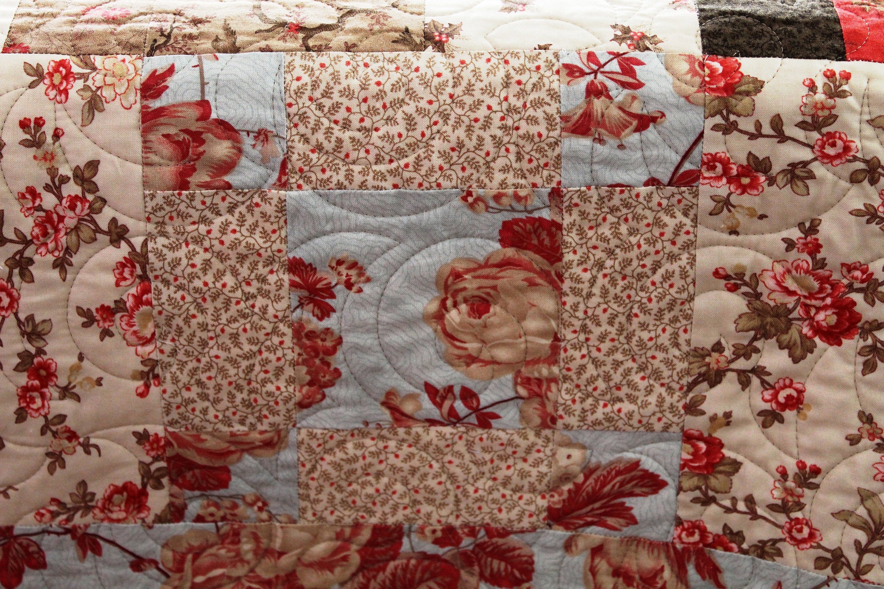 Stunning Quilt, COUNTRY COTTAGE Quilt, Farm Life Bedspread, Lovely ...