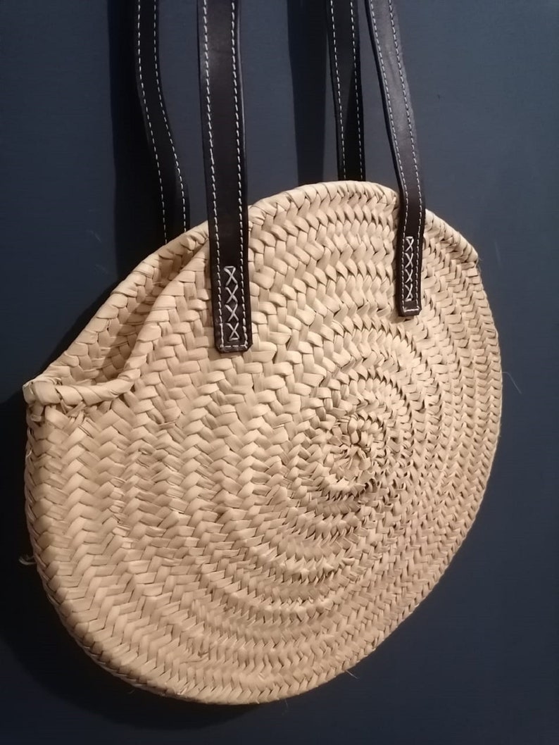 Round Straw Bag With Leather Straps - Etsy