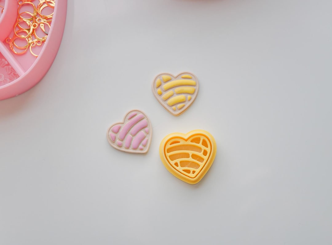 Concha Heart Clay Cutter: Valentine Polymer Clay Tool - Etsy