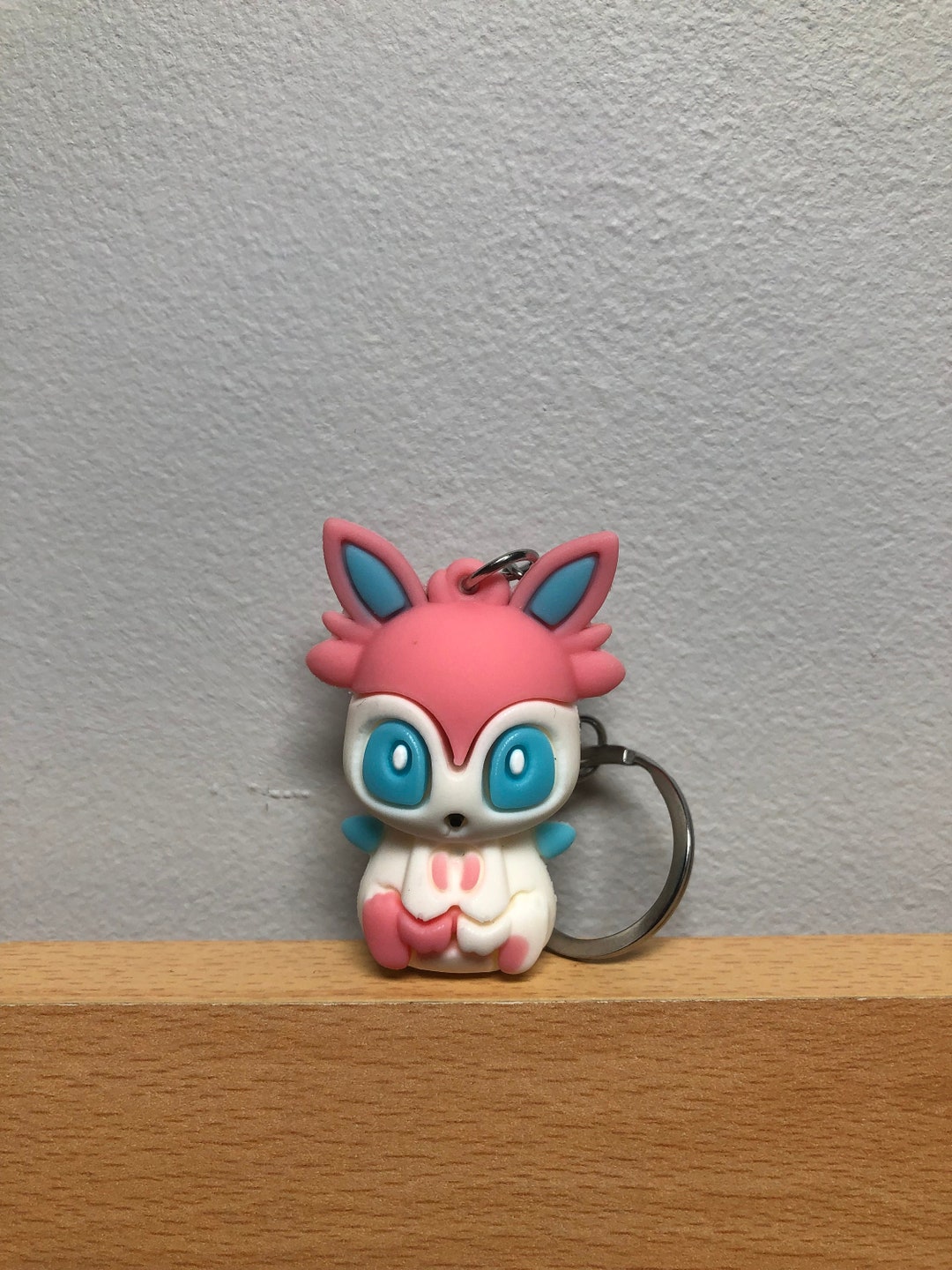 Sylveon Pokémon Keyring Keychain Bag Charm Pokemon Gift Idea Kawaii ...