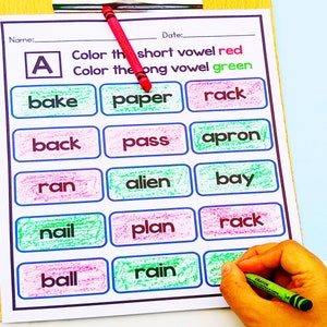 Short Vowel and Long Vowel Word Hunt - Etsy