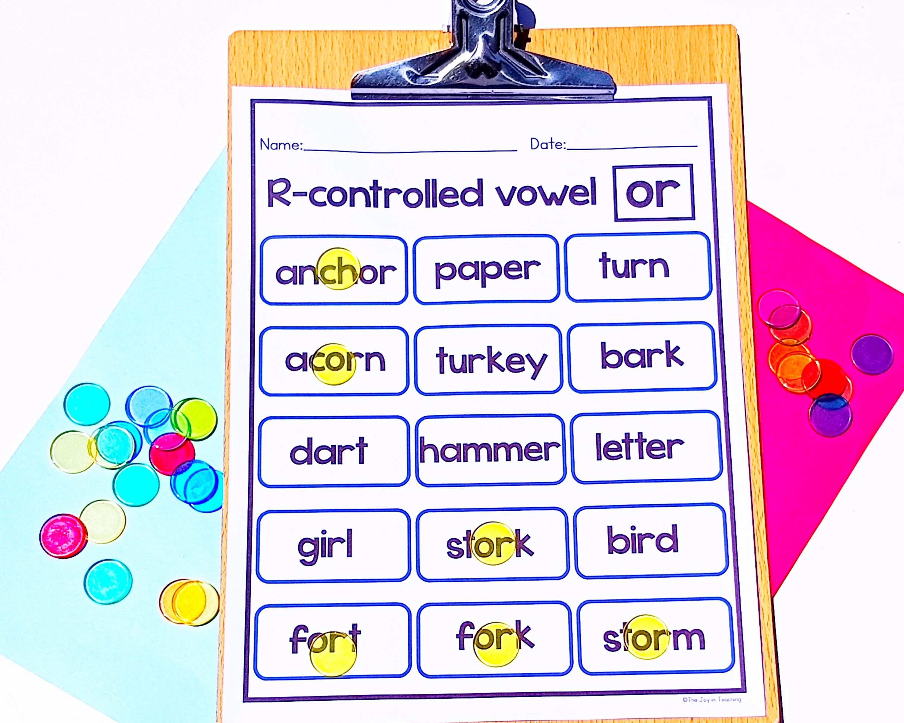 R-controlled Vowel Word Hunt - Bossy R Word Hunt - Etsy