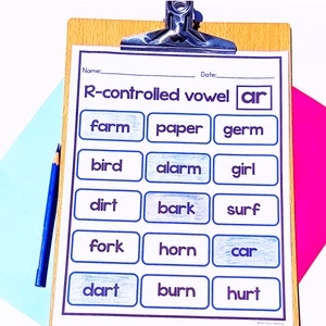 R-controlled Vowel Word Hunt - Bossy R Word Hunt - Etsy